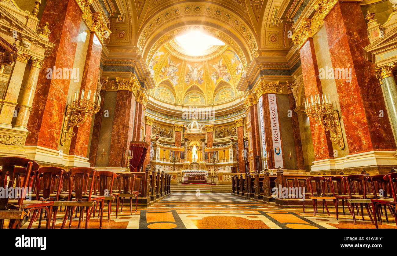St. Stephens Basilica, Budapest Stock Photo - Alamy