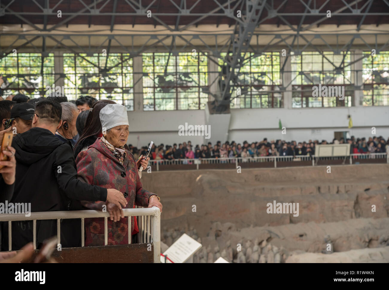 Terracotta Army warriors buried in Emperor tomb outside Xian China ...