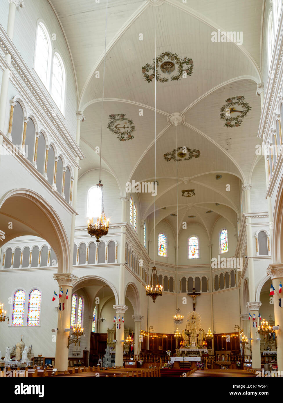 Interior view of Saint Marie Catholic Church (ƒglise Sainte-Marie ...