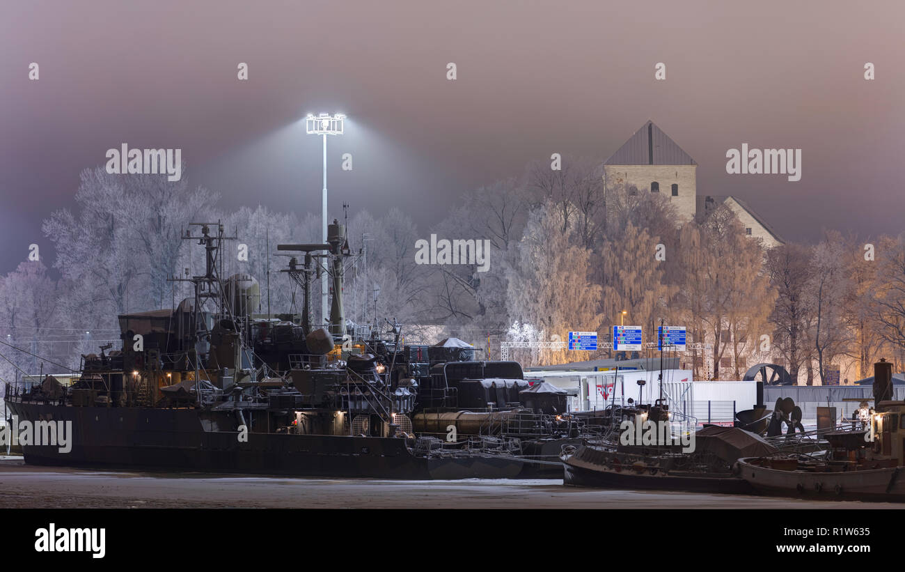 Old ships hi-res stock photography and images - Alamy