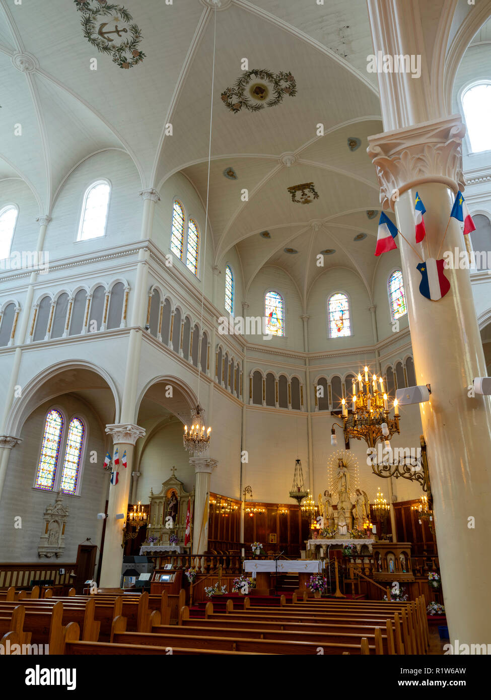 Interior view of Saint Marie Catholic Church (ƒglise Sainte-Marie ...