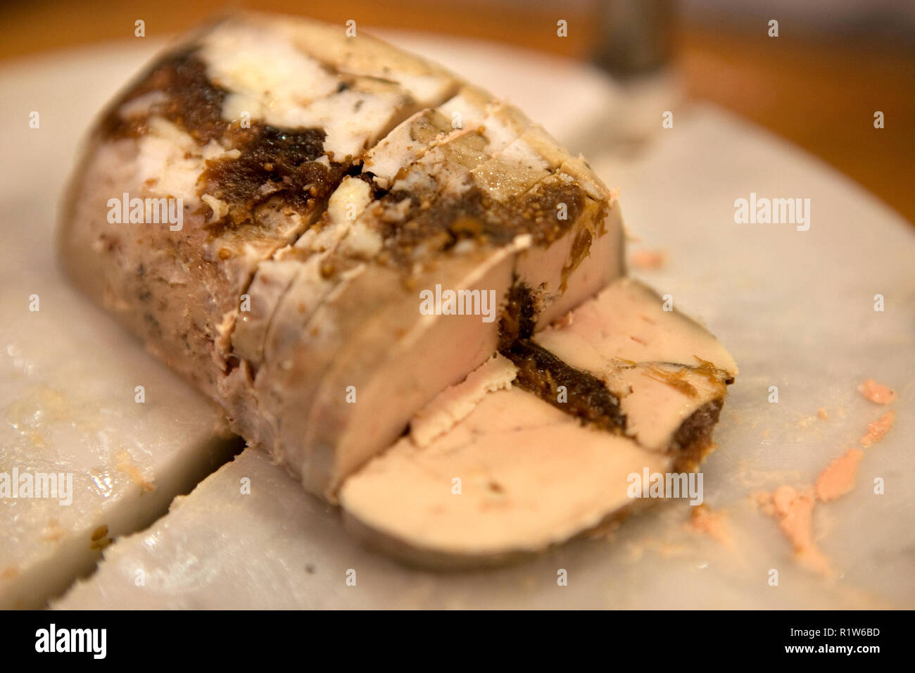 Fat ducks hi-res stock photography and images - Alamy