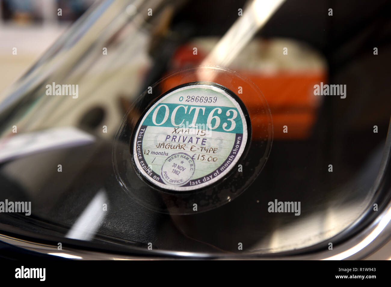 Motor car tax disc dated 1963 Stock Photo - Alamy