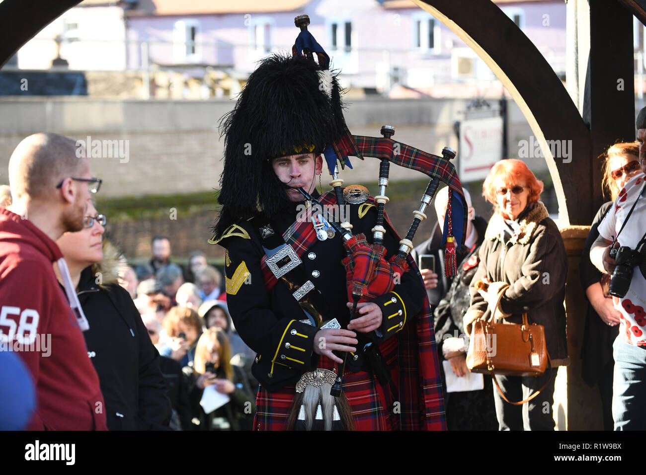 Military piper hi-res stock photography and images - Alamy