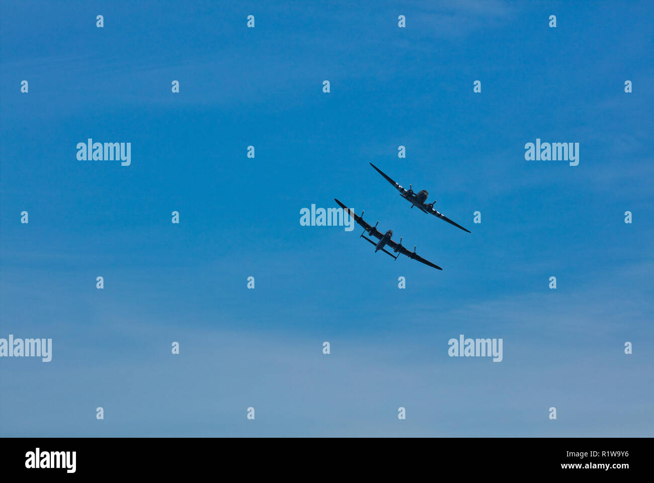 Raf dakota aircraft hi-res stock photography and images - Alamy