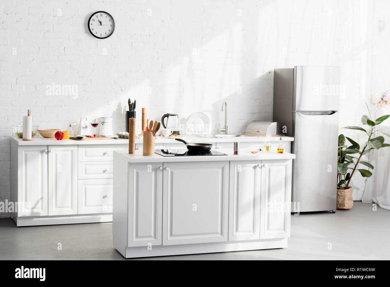 Kitchen devices hi-res stock photography and images - Alamy