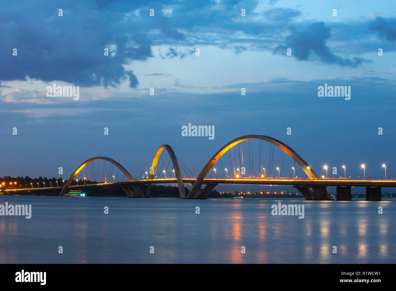 Juscelino Kubitschek Bridge High Resolution Stock Photography and ...