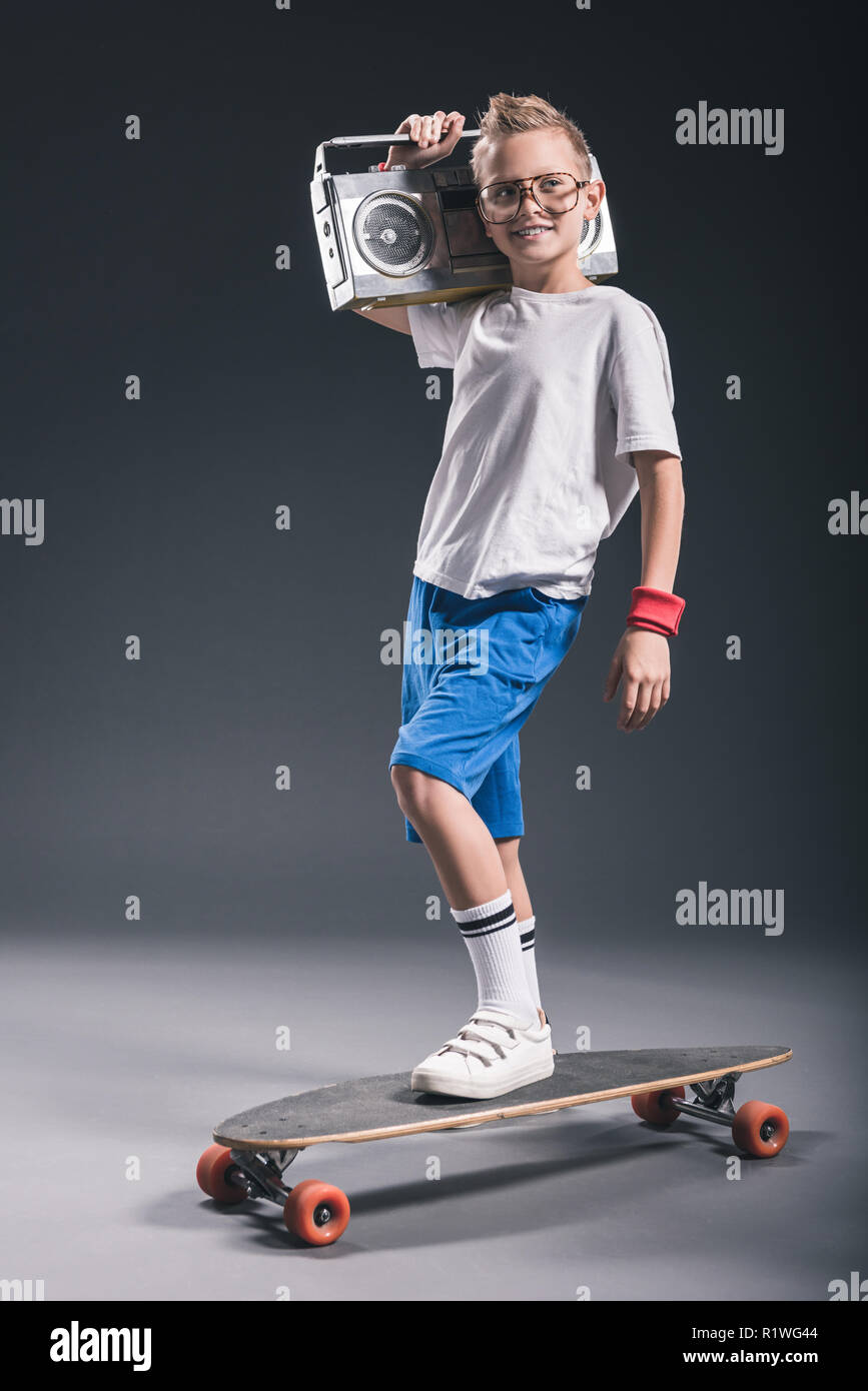 Boombox on shoulder hi-res stock photography and images - Alamy