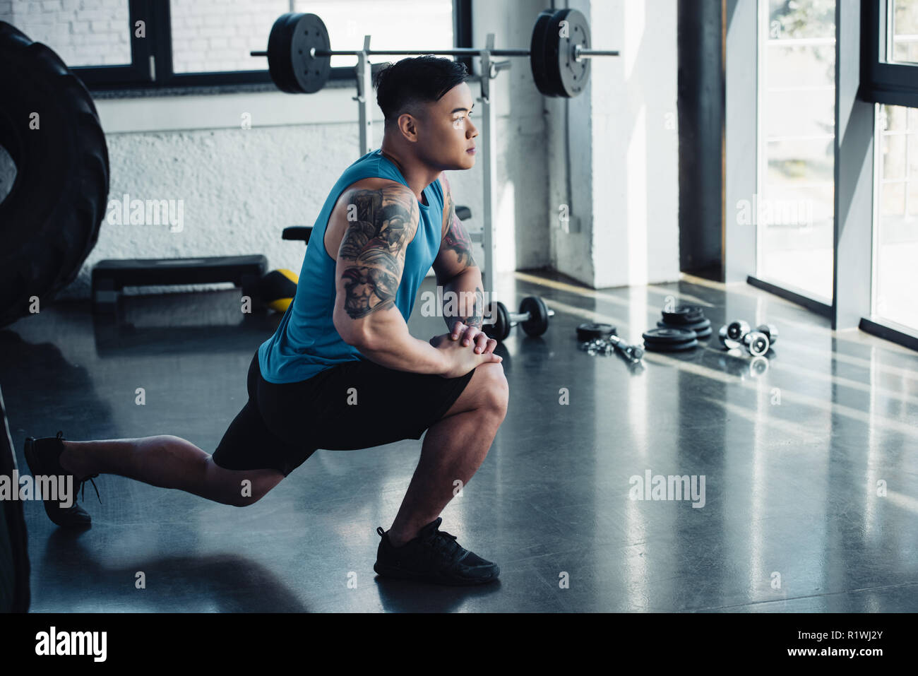 Lunge squat exercise hi-res stock photography and images - Alamy