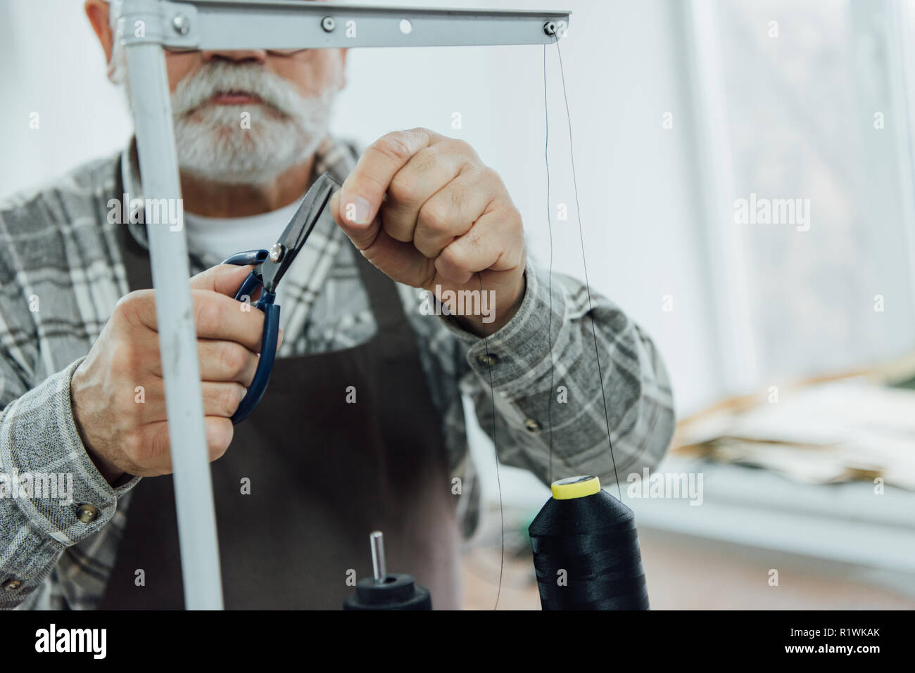 Tailoring cutting craft tailor hi-res stock photography and images - Alamy