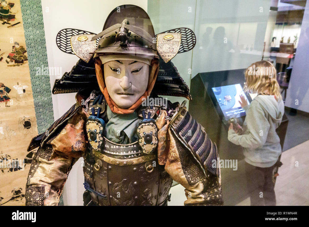 Samurai figure dressed armor armour hi-res stock photography and images ...