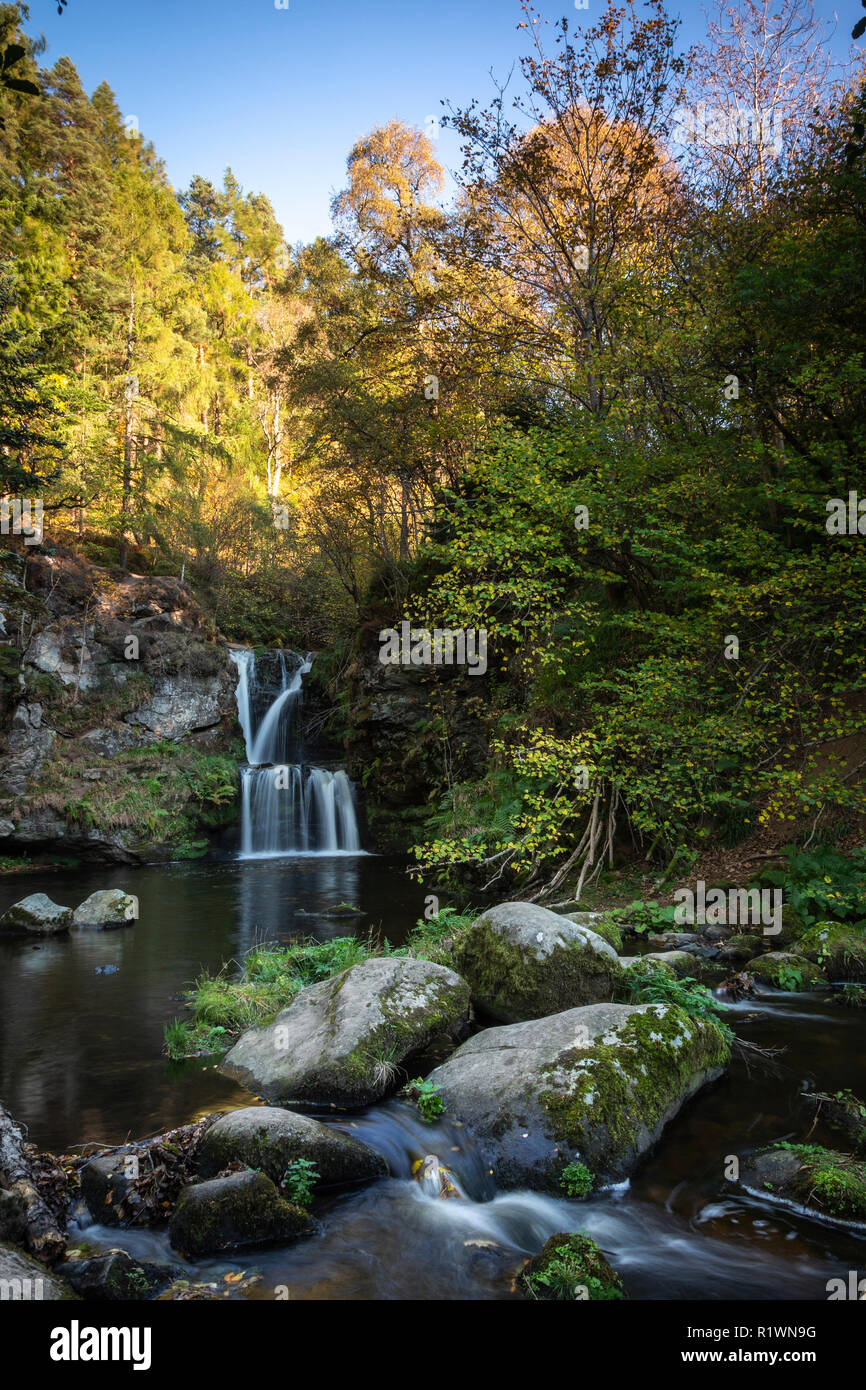 Linn falls aberlour hi-res stock photography and images - Alamy