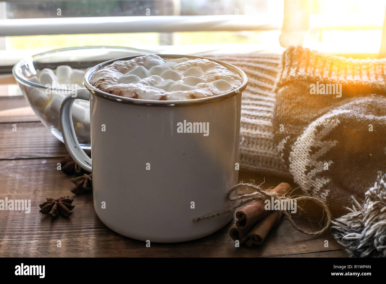 Hot chocolate with marshmallow on wooden table top view Stock Photo - Alamy
