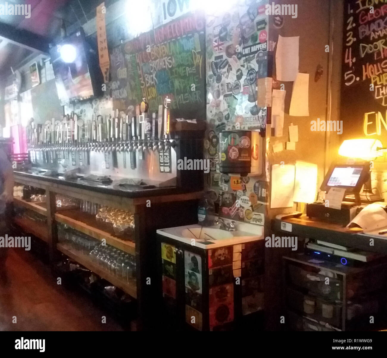 Pub cellar hi-res stock photography and images - Alamy