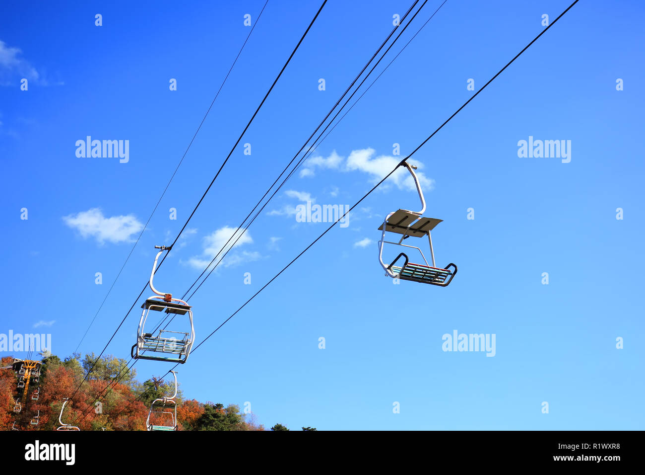 Cable car on ropeway hi-res stock photography and images - Alamy