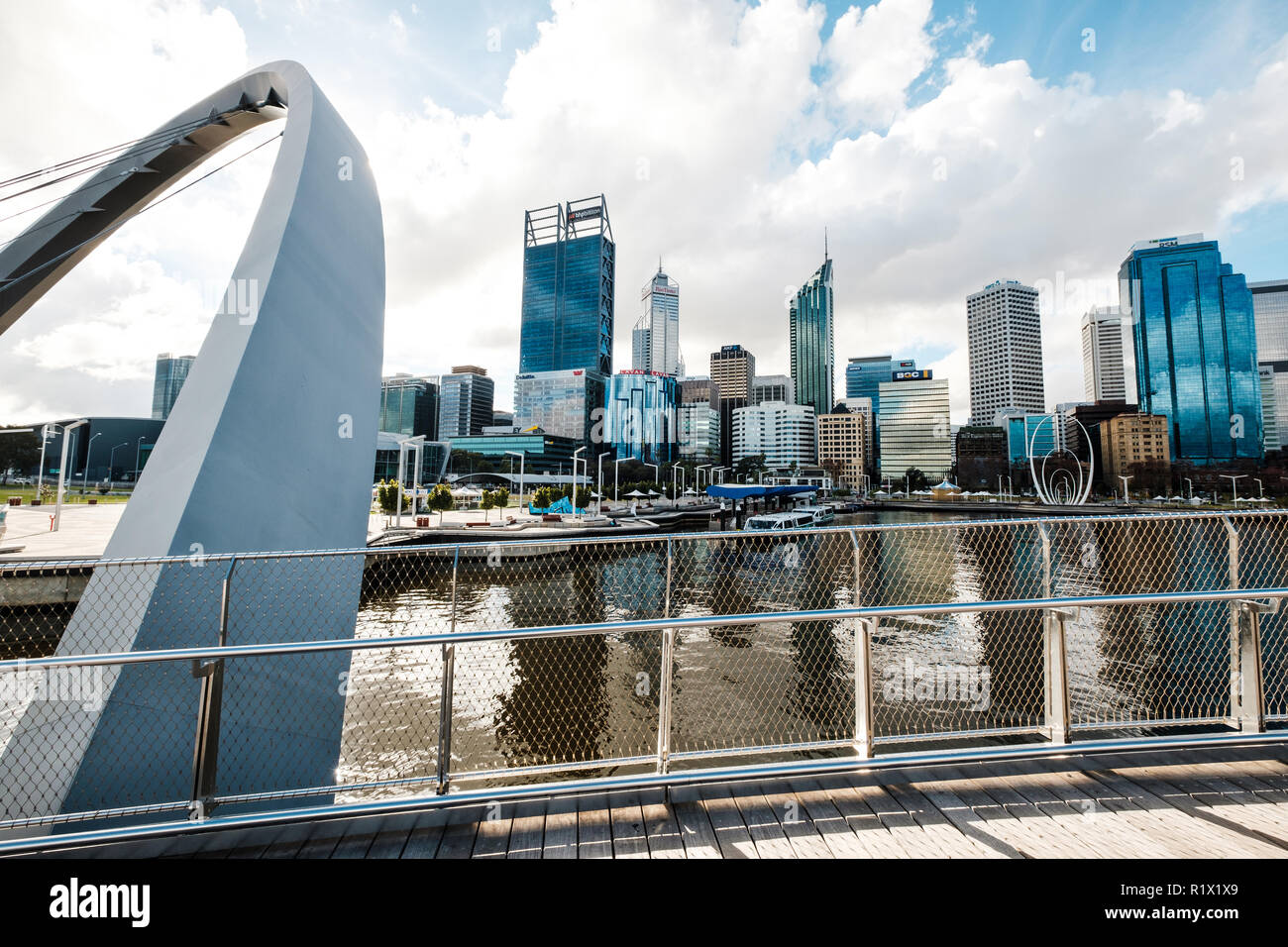 Elizabeth quay marina hi-res stock photography and images - Alamy