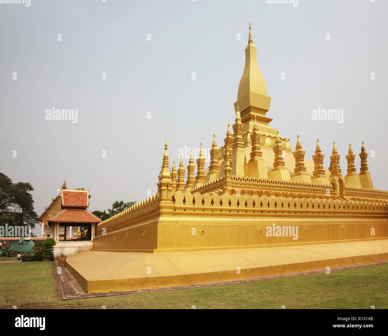 Pha That Luang temple in Vientiane. Laos Stock Photo - Alamy