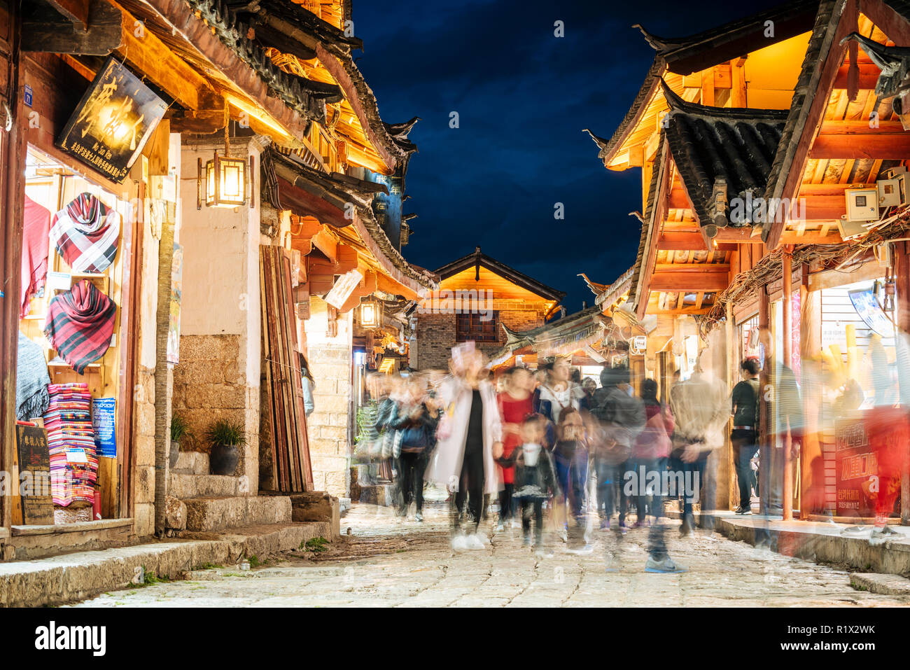 Old Town of Lijiang, Yunnan Province, China Stock Photo - Alamy