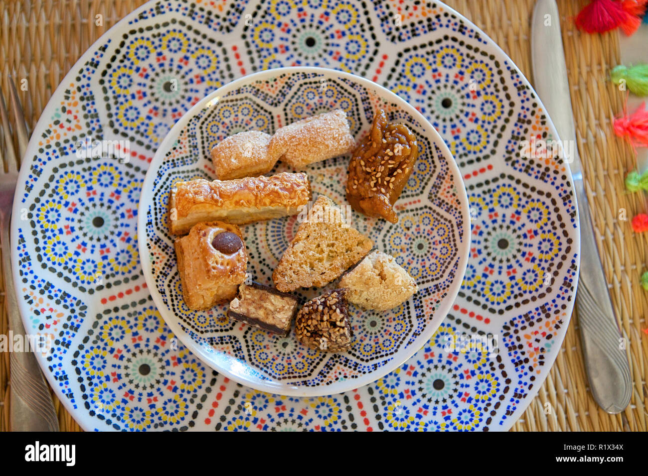 Islamic and Arabic foods and traditional backgrounds Stock Photo - Alamy