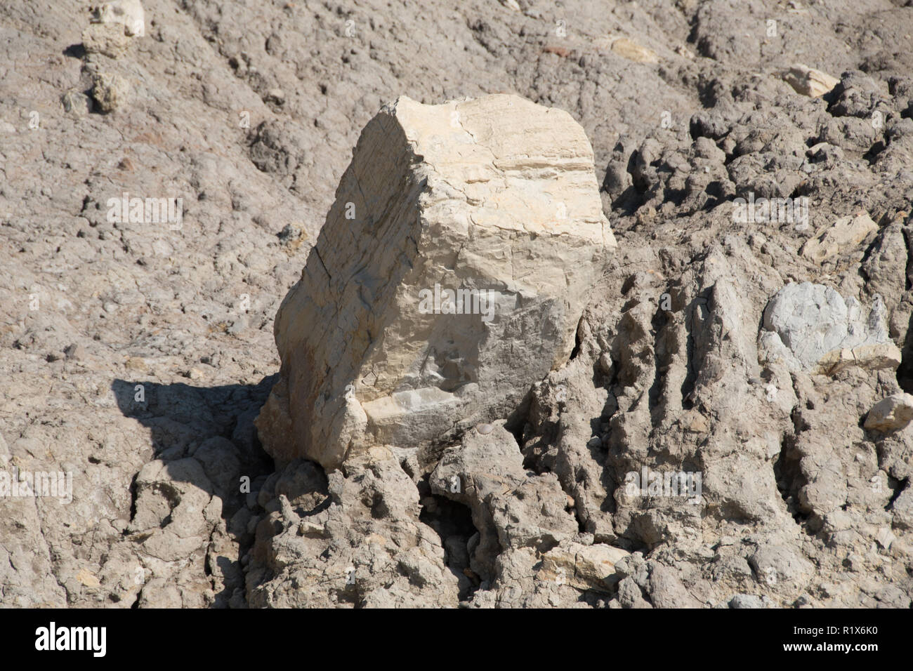 Coastal rockfall jurassic coast hi-res stock photography and images - Alamy