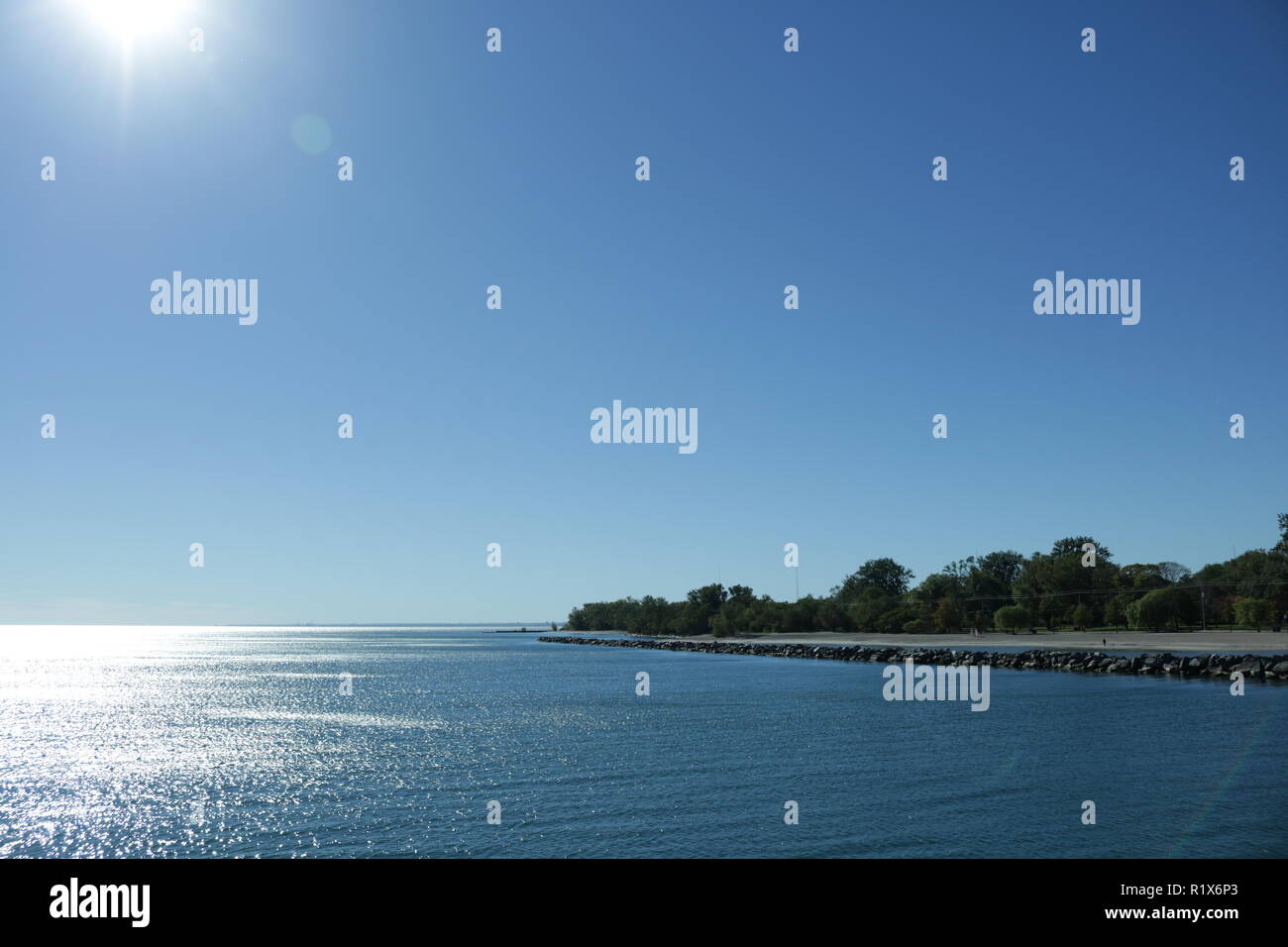 Toronto beach hi-res stock photography and images - Alamy