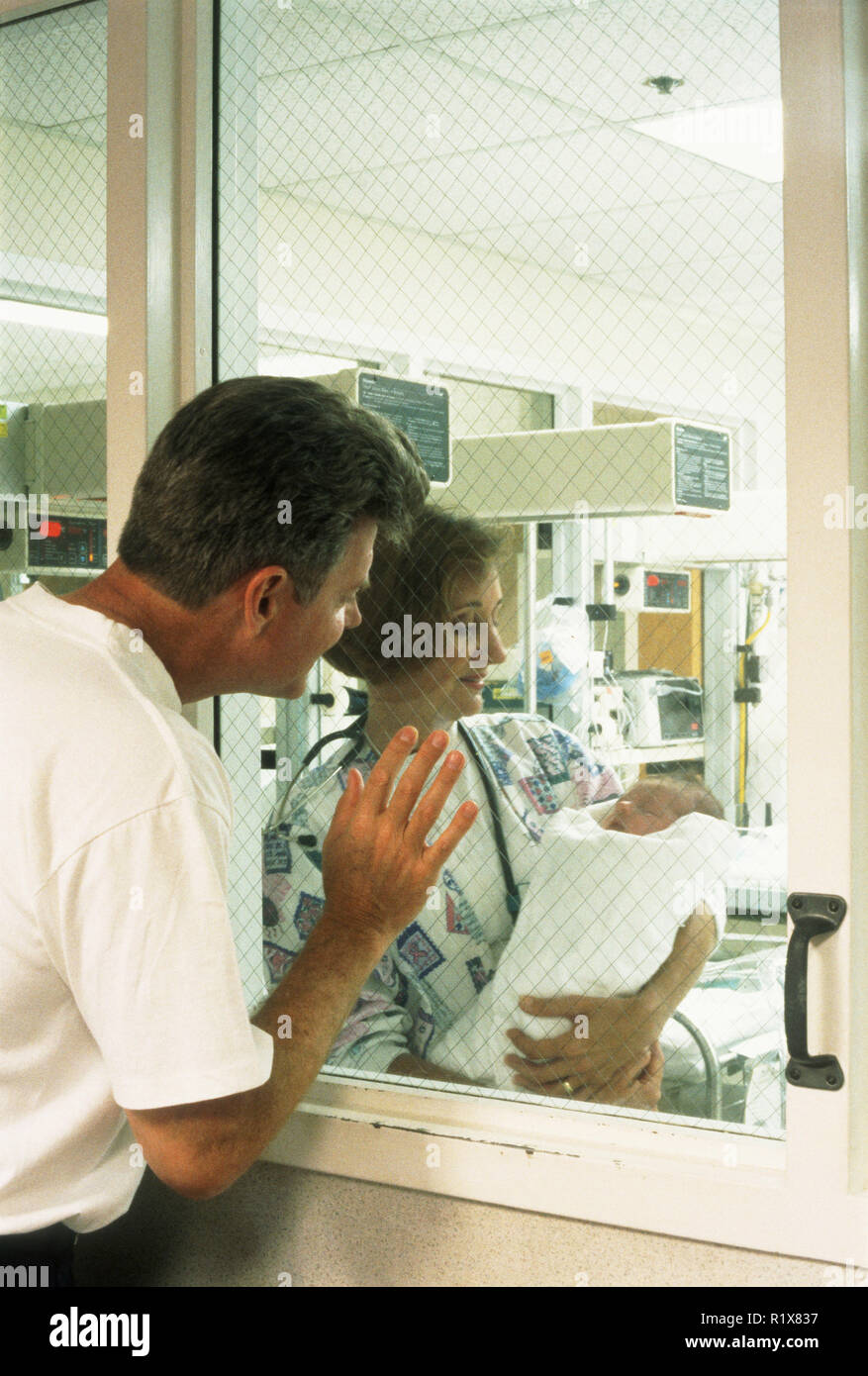 Baby viewing window hospital hi-res stock photography and images - Alamy