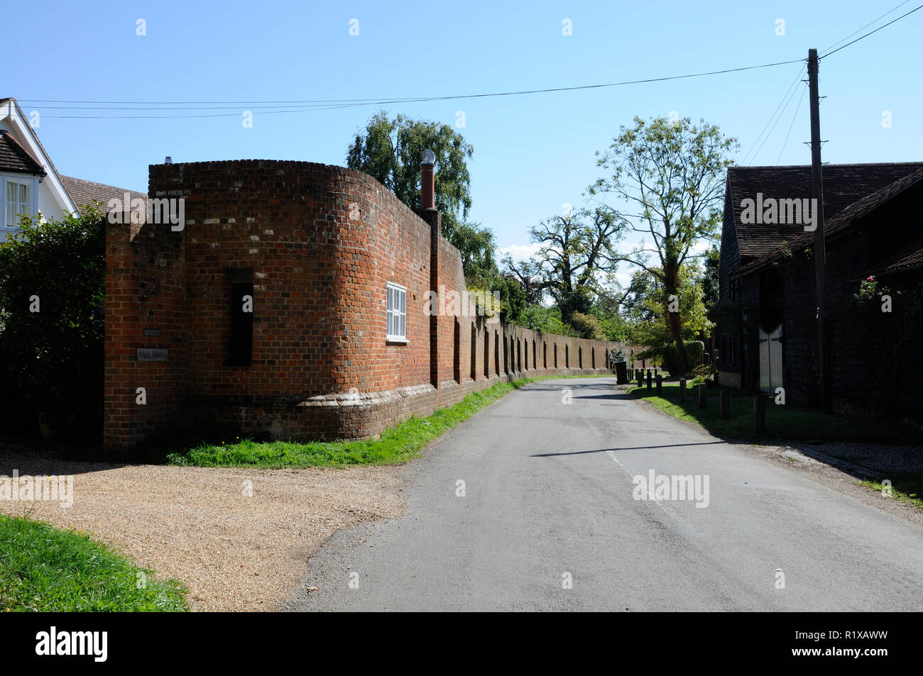 Wall House , Little Berkhamsted, Hertfordshire Stock Photo - Alamy