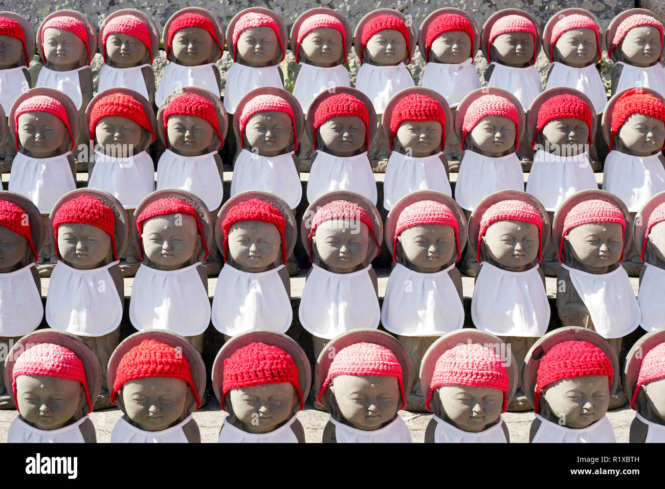 Buddhist monk japan history hi-res stock photography and images - Alamy