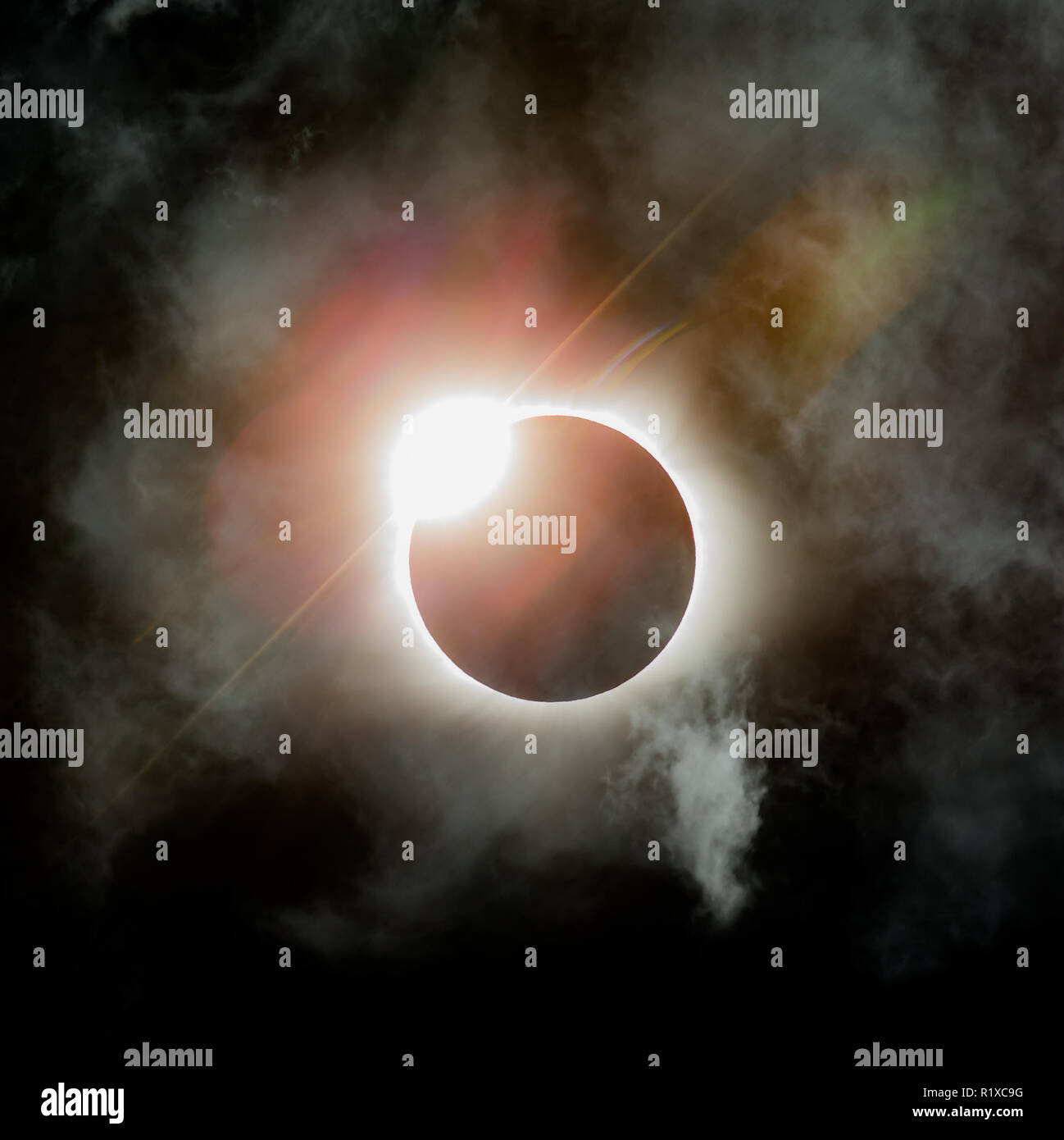 Eclipse 2017 with Diamond ring Stock Photo - Alamy