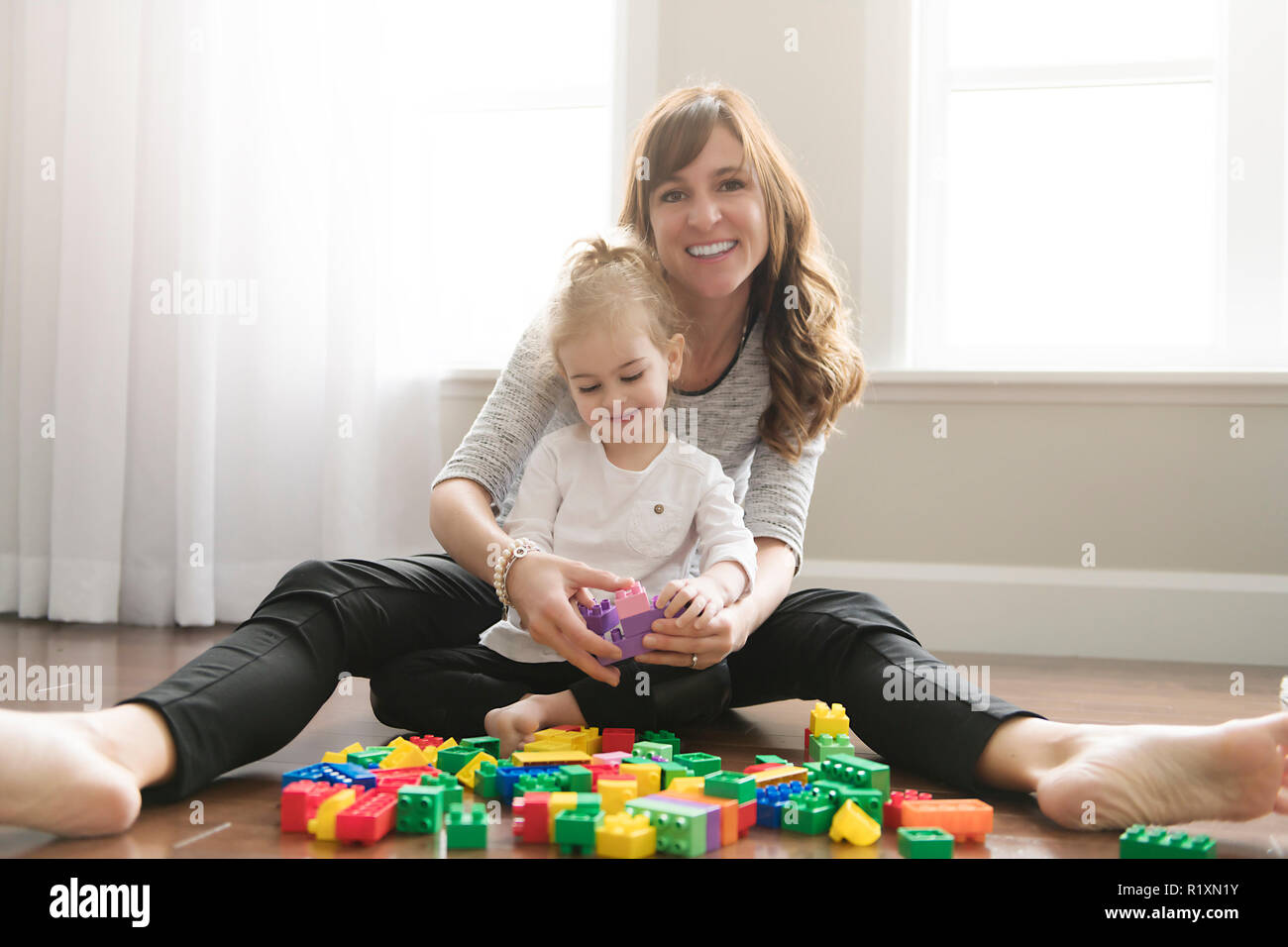 Daughter building hi-res stock photography and images - Alamy
