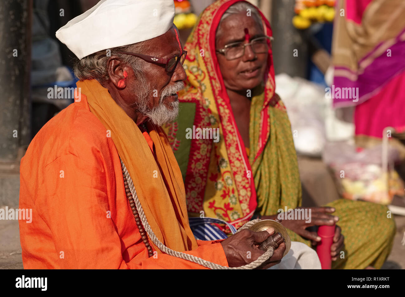Indian husband and wife hi-res stock photography and images - Alamy