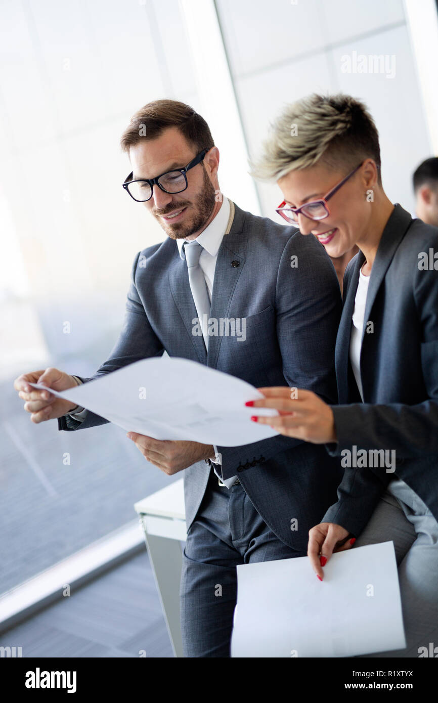 Team building ideas hi-res stock photography and images - Alamy