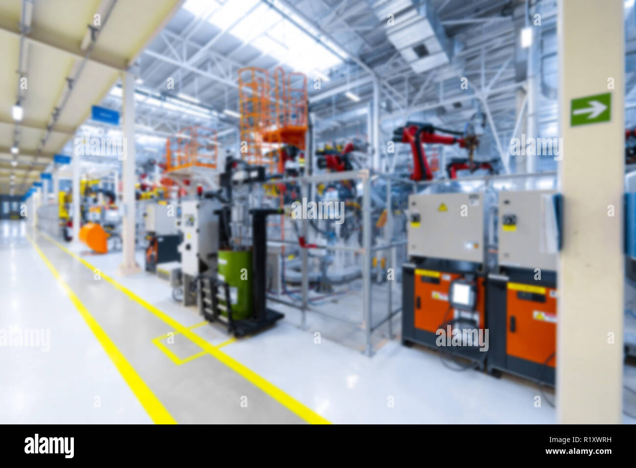 Car factory paint robot hi-res stock photography and images - Alamy