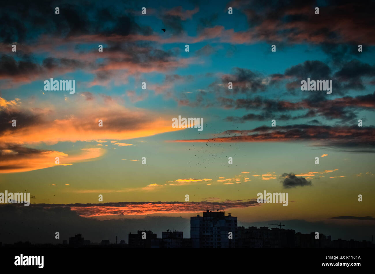Sun time lapse hi-res stock photography and images - Alamy