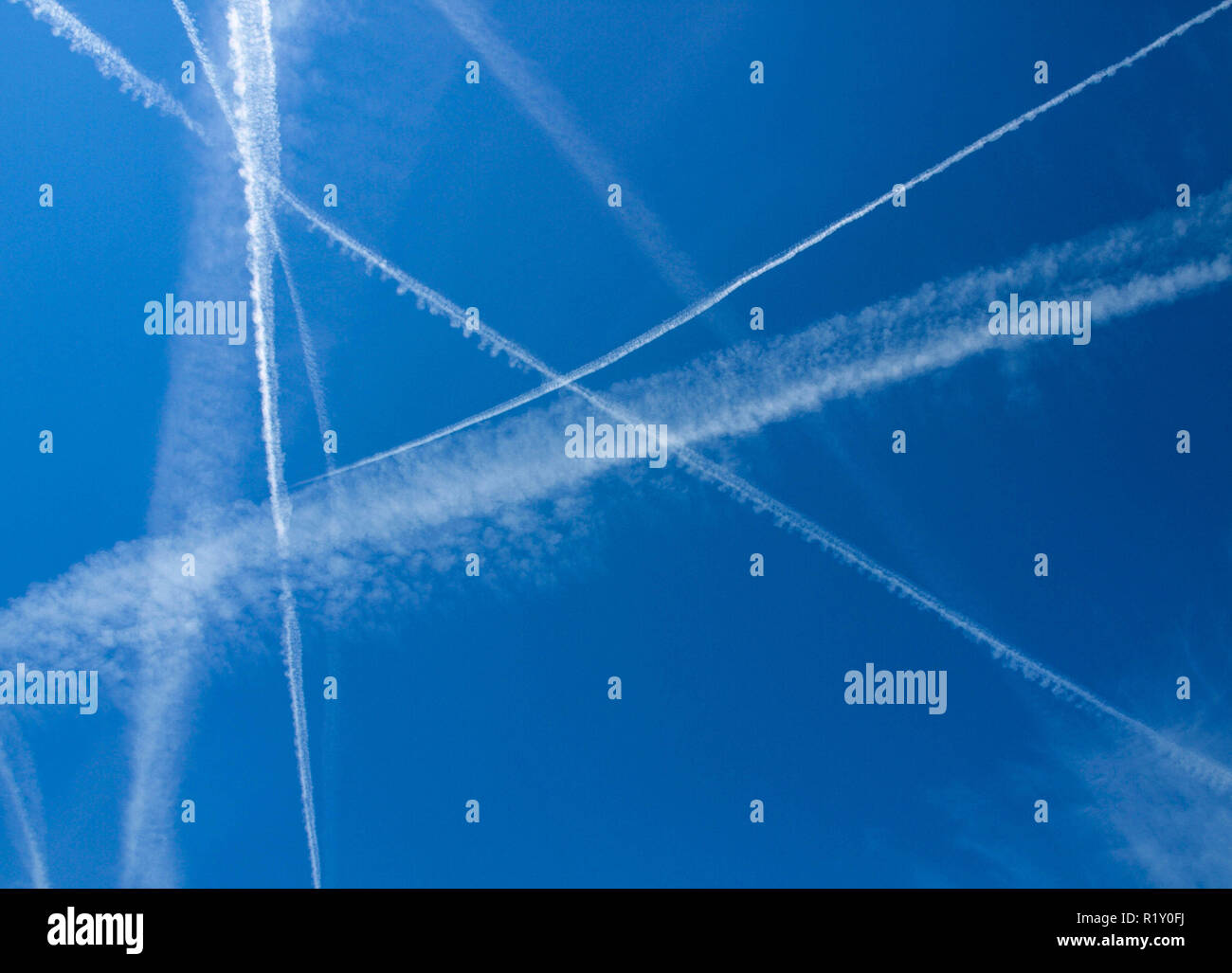 Airplane signs hi-res stock photography and images - Alamy
