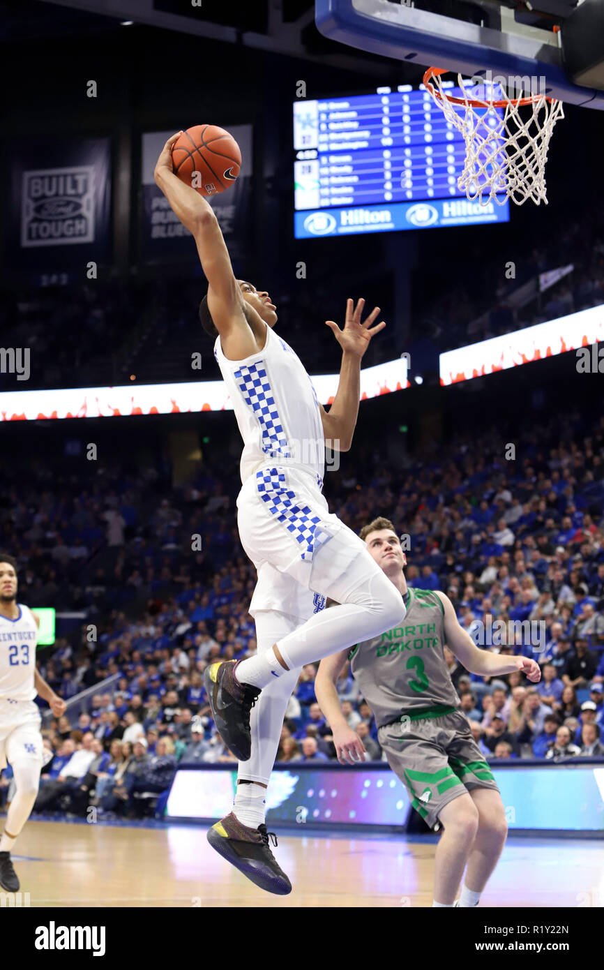 Keldon johnson dunk hi-res stock photography and images - Alamy
