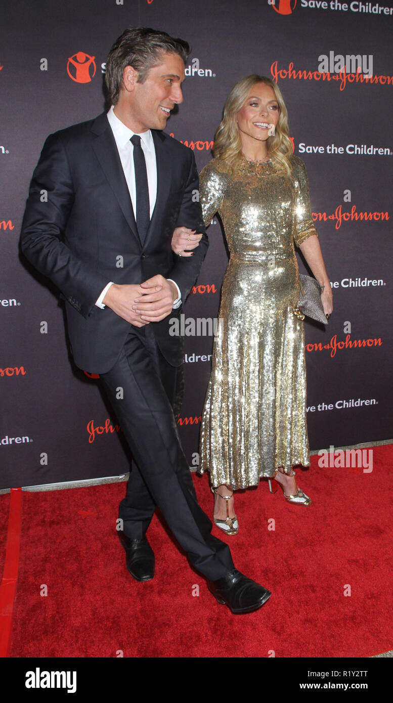 New York, New York, USA. November 14, 2018 David Muir, Kelly Ripa ...