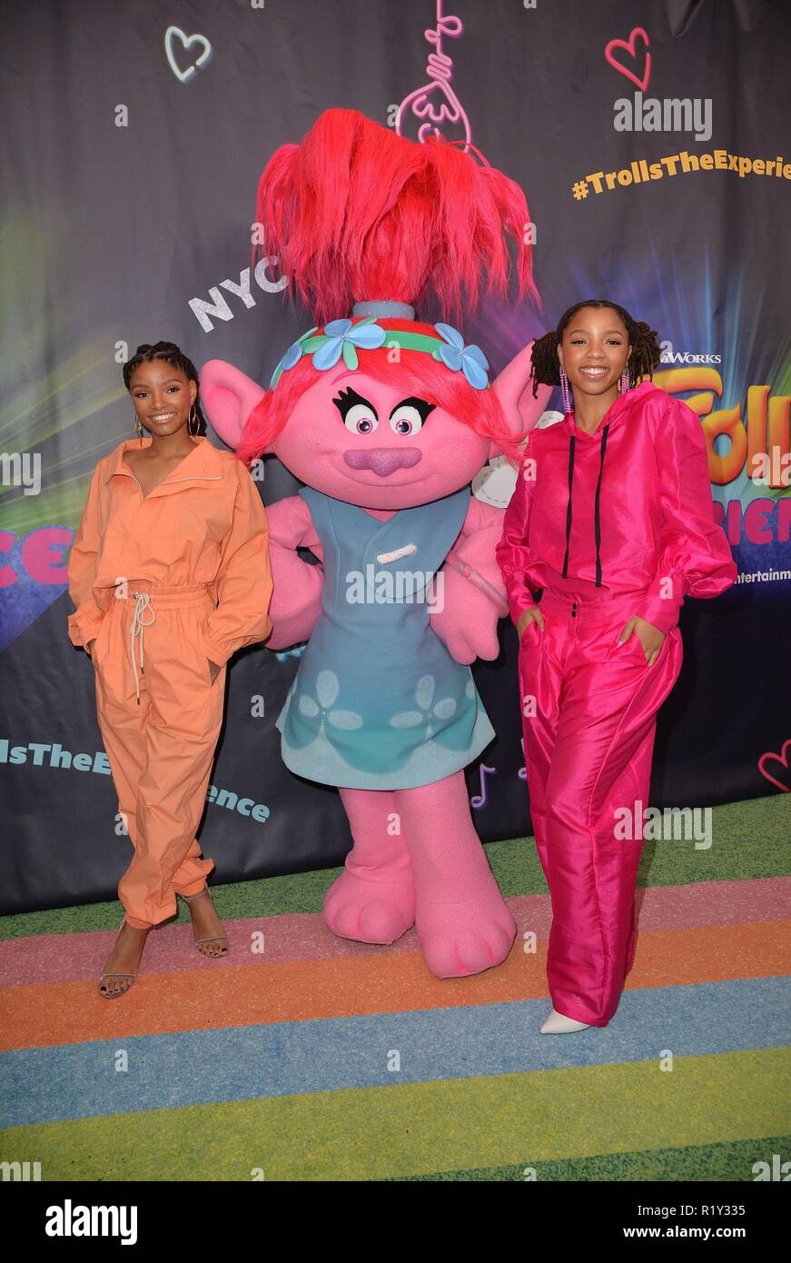 New York, NY, USA. 14th Nov, 2018. Halle Bailey, Chloe Bailey Photo ...