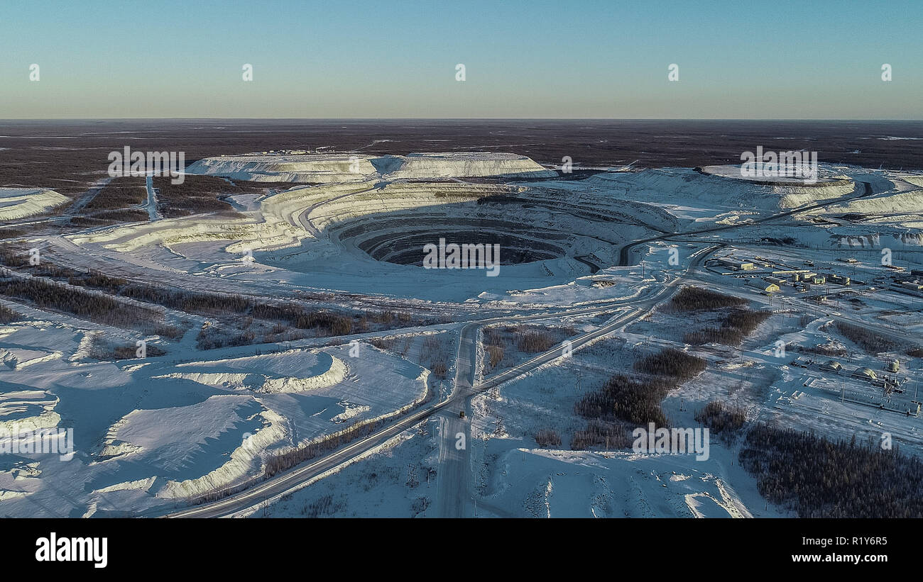 Moscow. 13th Nov, 2018. Aerial photo taken on Nov. 13, 2018 shows an ...