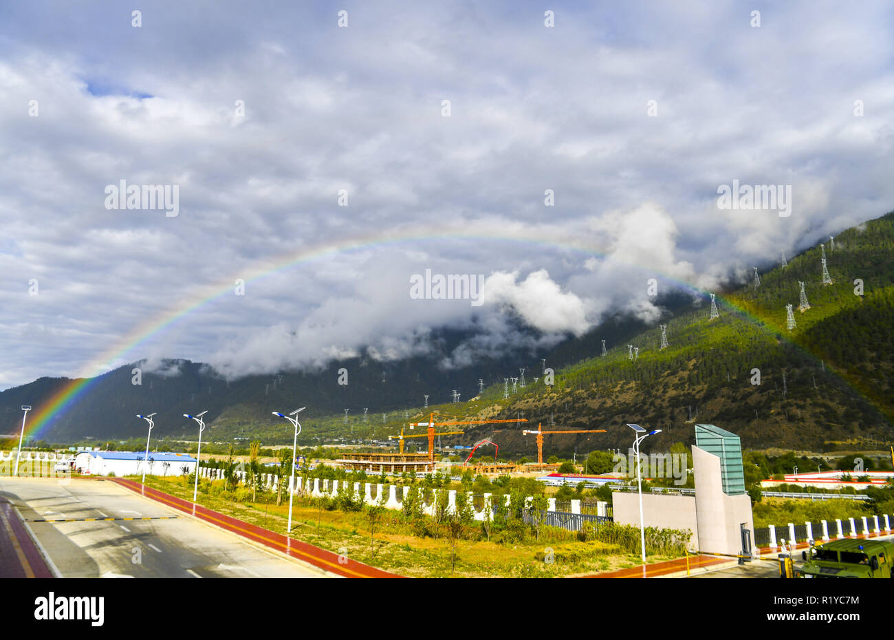 Nyingchi, Nyingchi, China. 15th Nov, 2018. Nyingchi, CHINA-Nyingchi ...