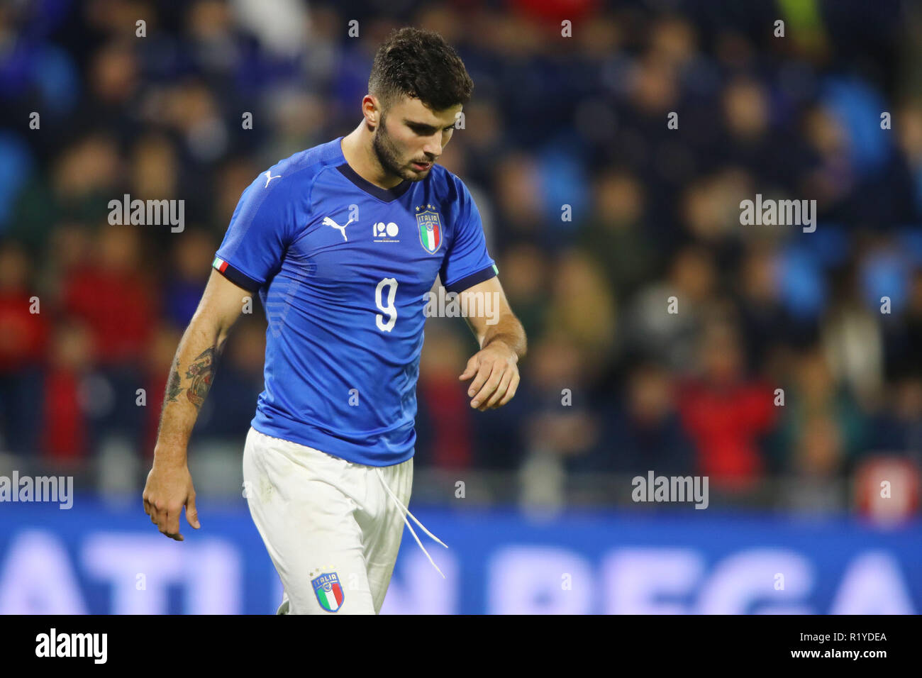 Patrick cutrone of italy hi-res stock photography and images - Alamy