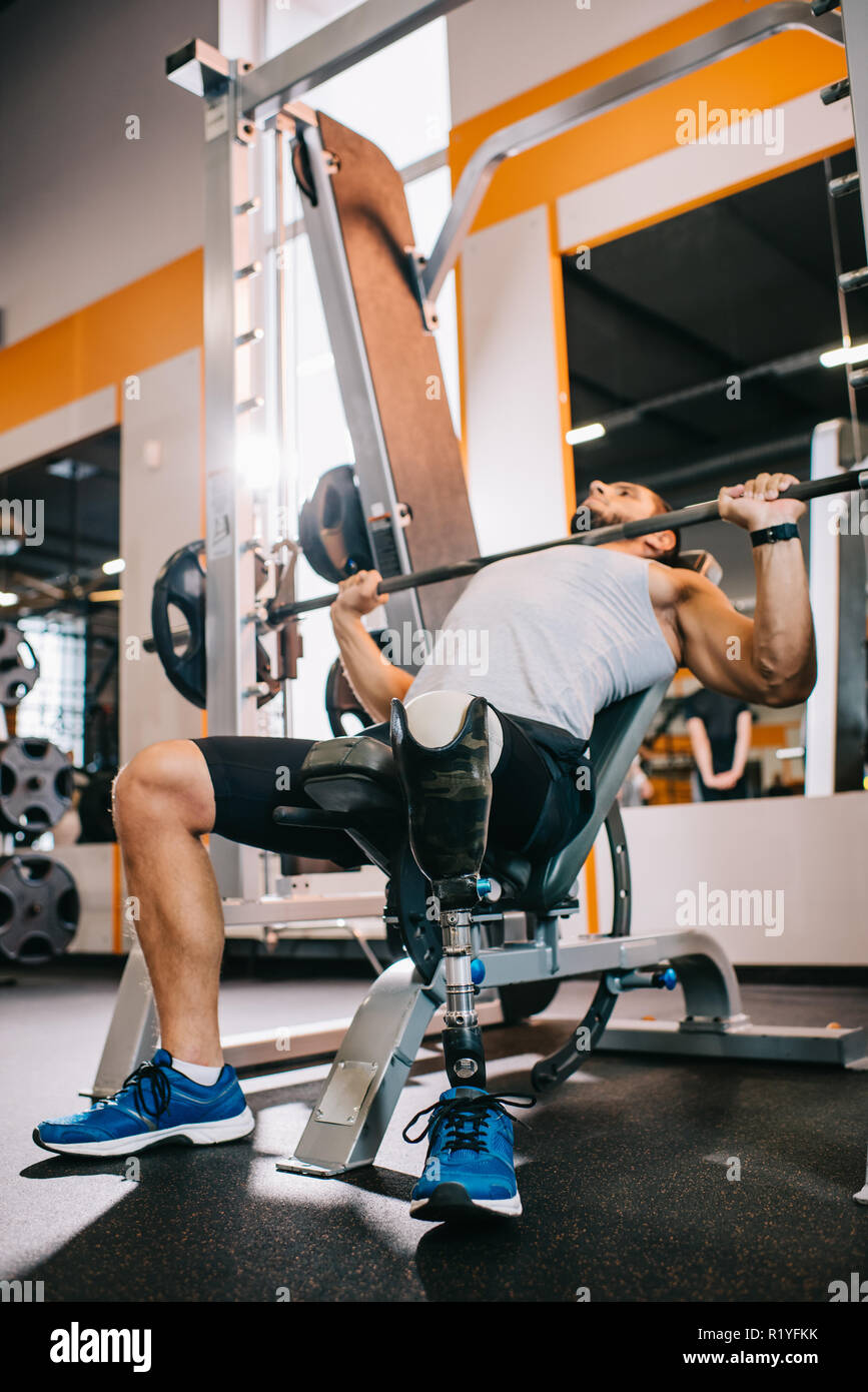 Leg lifting hi-res stock photography and images - Alamy