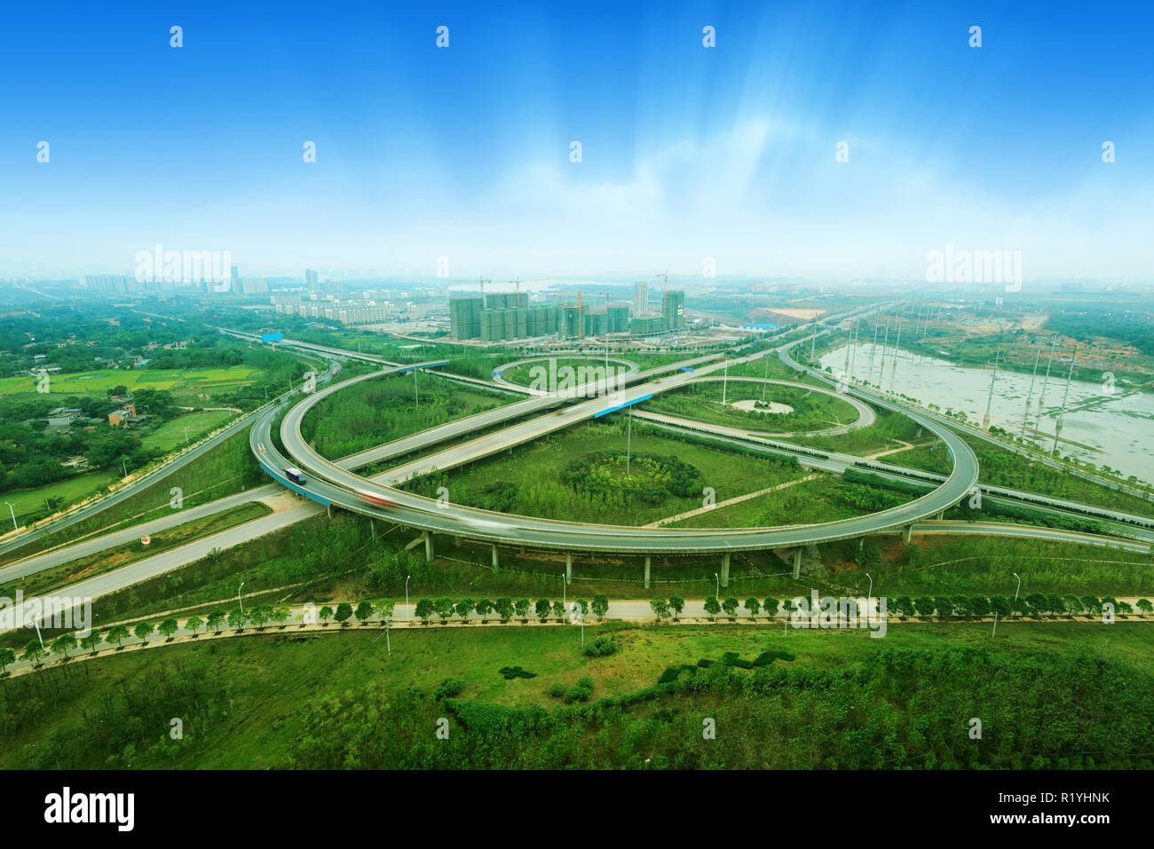 Residential building under highway bridge hi-res stock photography and ...