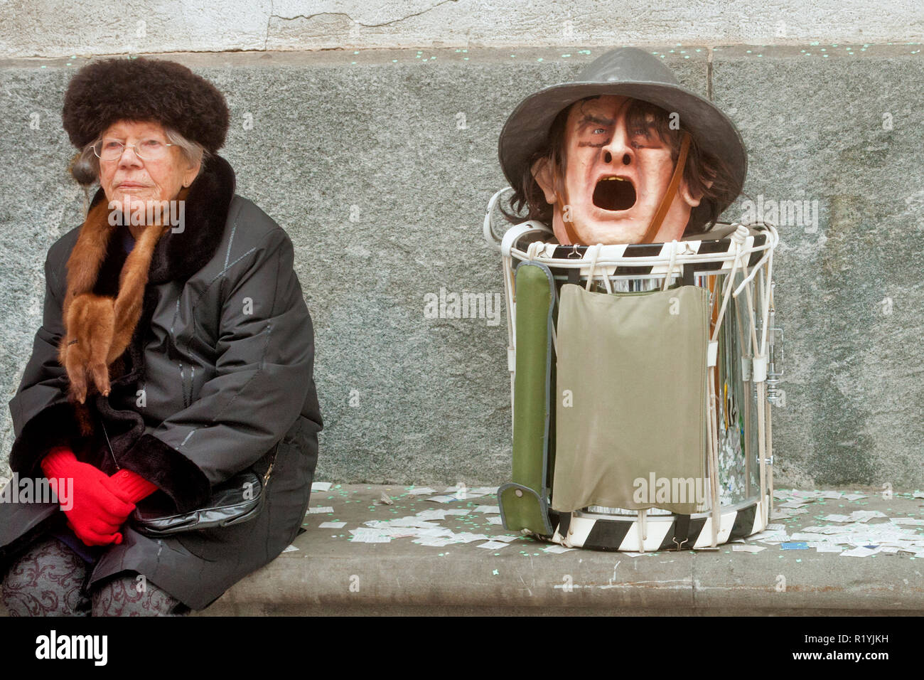 the drummers put their hideous mask on their instruments at Luzern ...