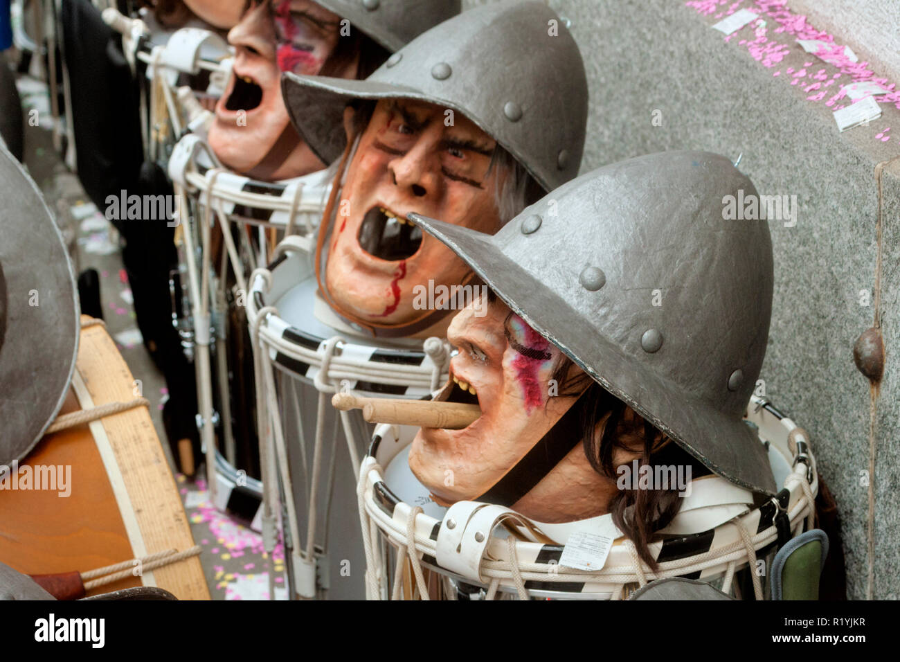 the drummers put their hideous mask on their instruments at Luzern ...