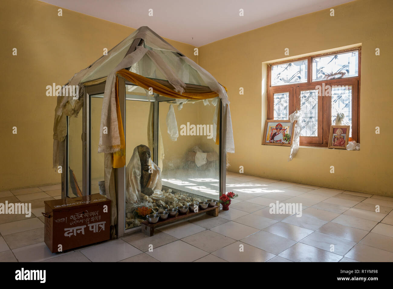 Scary monk hi-res stock photography and images - Alamy
