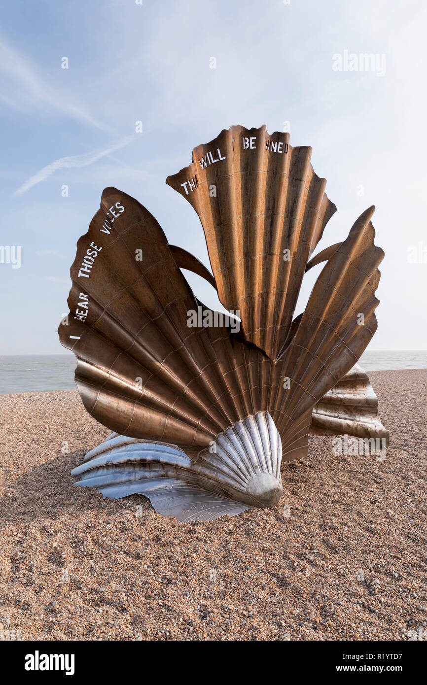 Sam and dennis pegg hi-res stock photography and images - Alamy