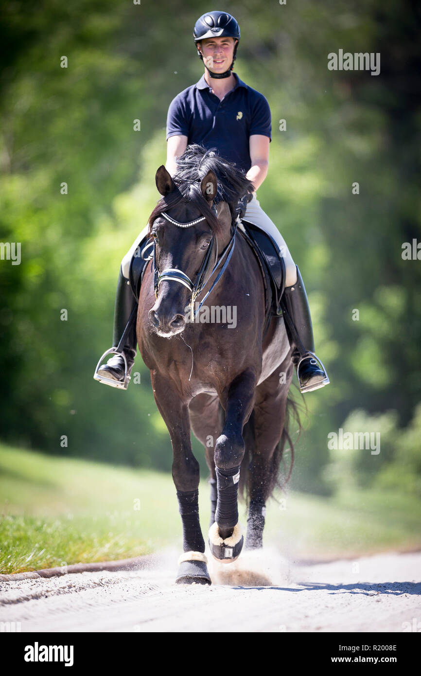 Place to walking hi-res stock photography and images - Alamy