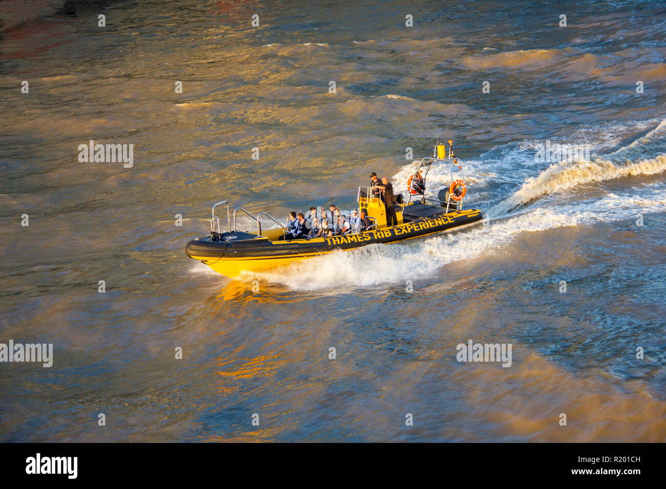 Tourist speed boat on the River Thames in London Stock Photo - Alamy