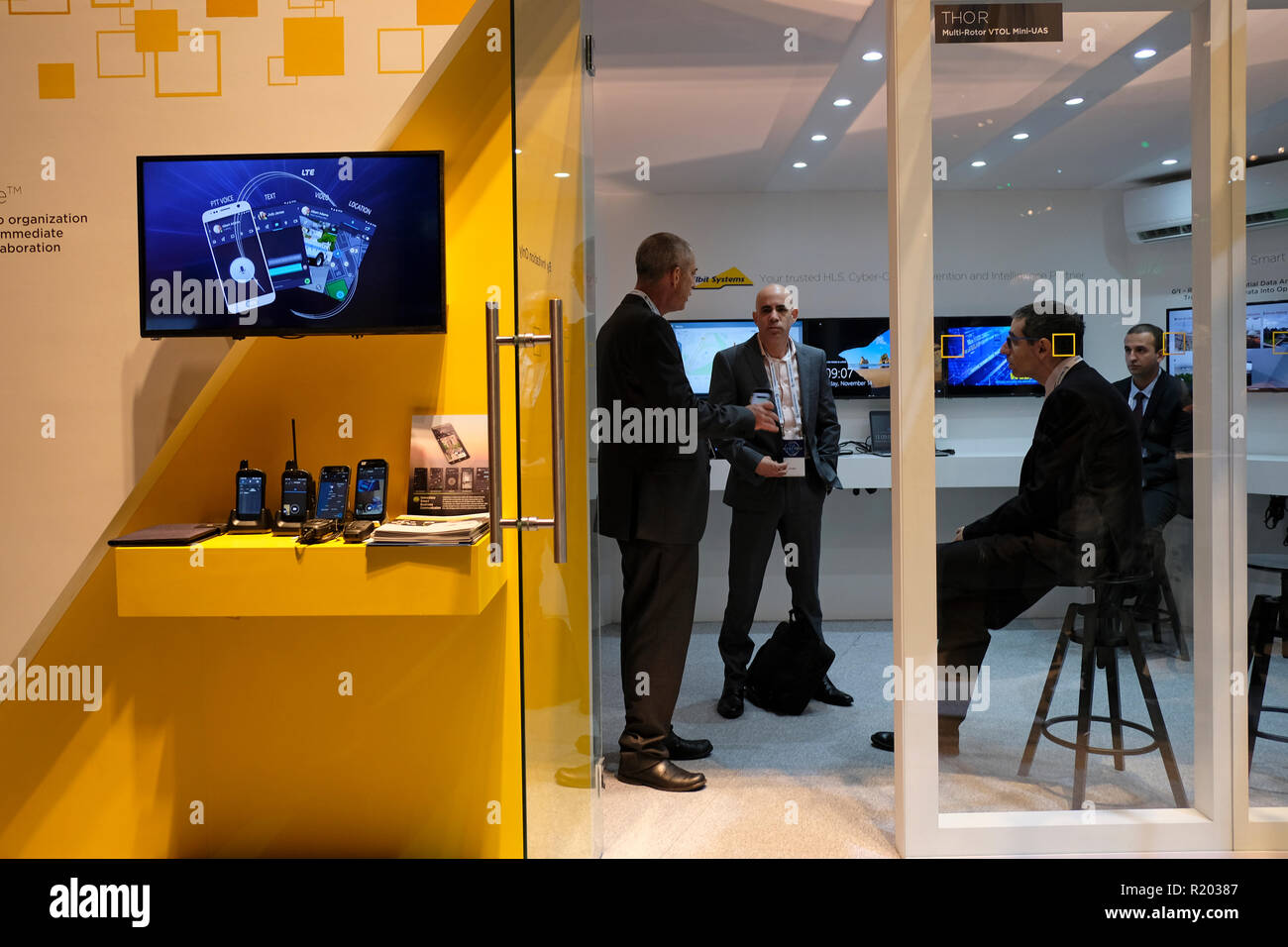 Cybersecurity systems hi-res stock photography and images - Alamy